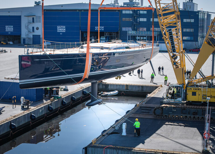 Exclusive: 101m Feadship 1014 yacht launched