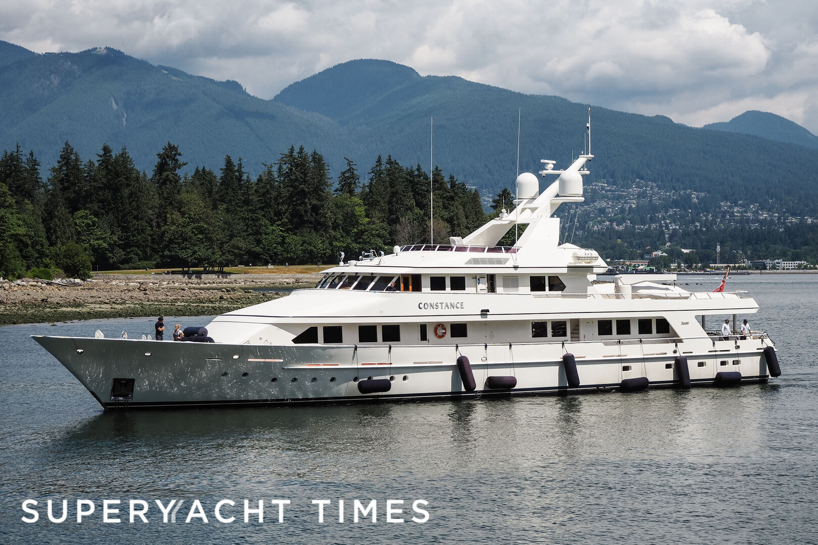 The 46m Feadship Constance arriving in Coal Harbour