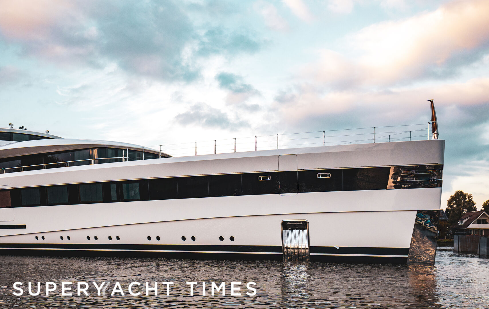 Launched: Feadship reveals new 93m Project 814