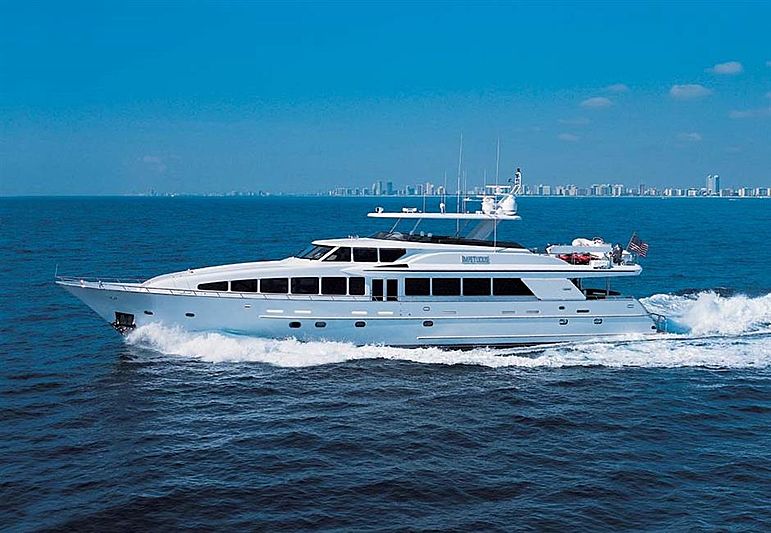 36m Crescent Custom yacht Impetuous sold