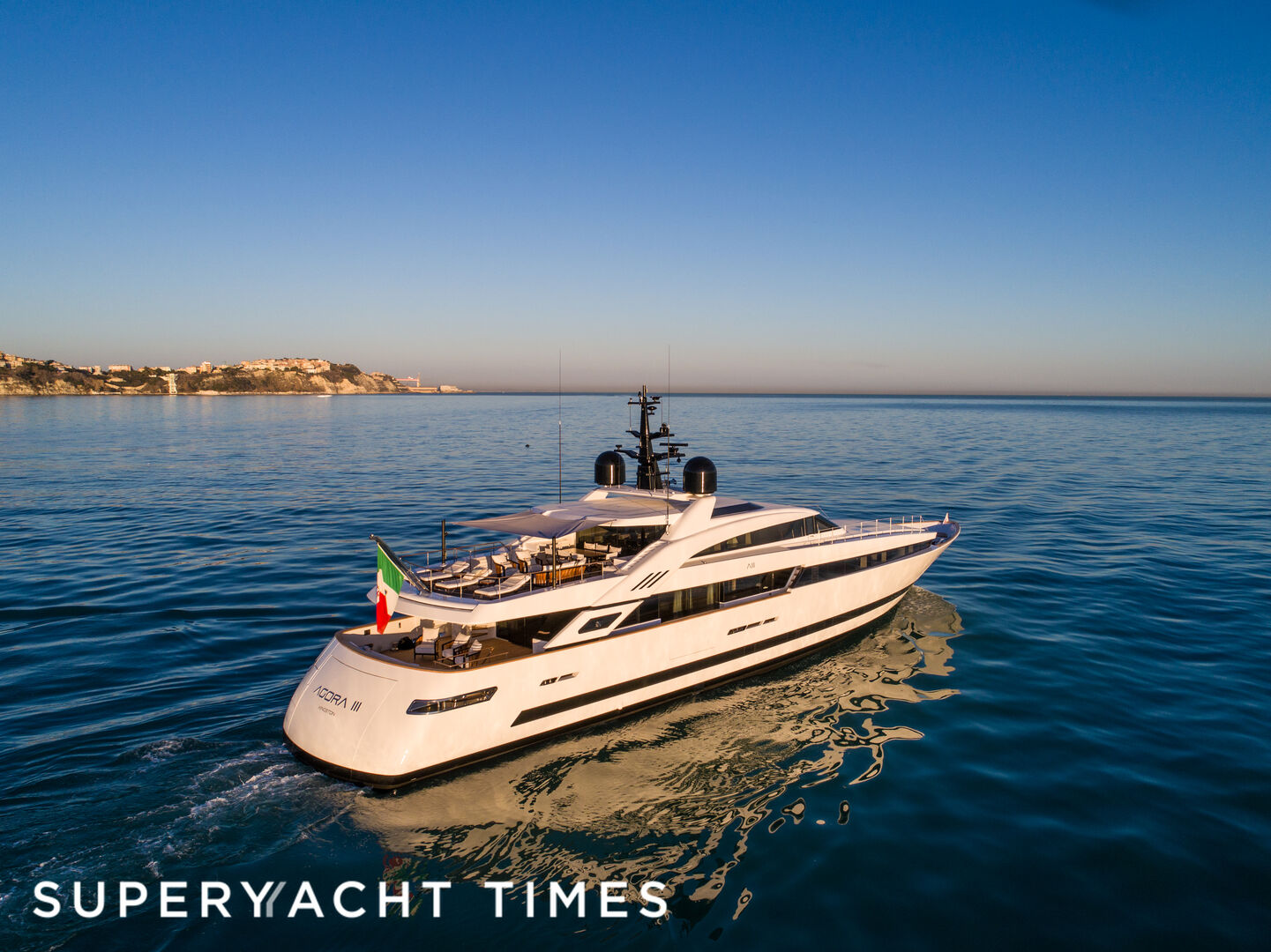 43m ISA superyacht Agora III sold