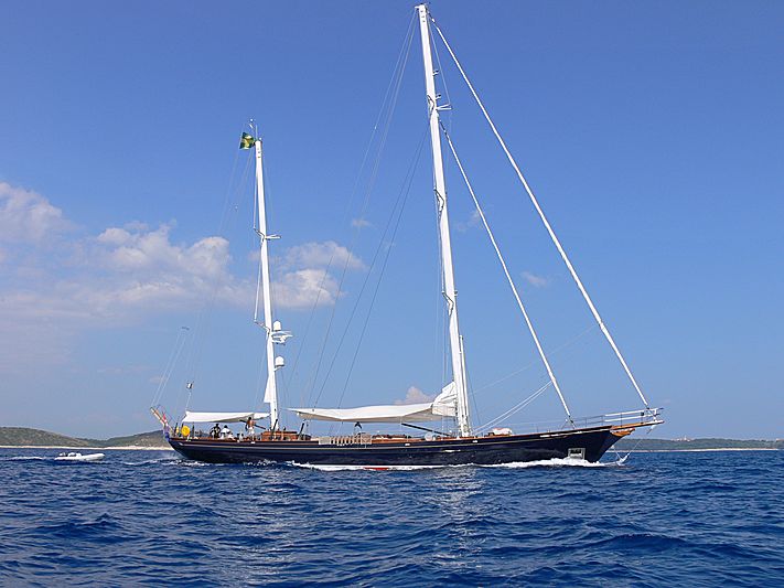 Lauran Yacht Photos | Superyacht by Heli Yachts | Superyacht Times