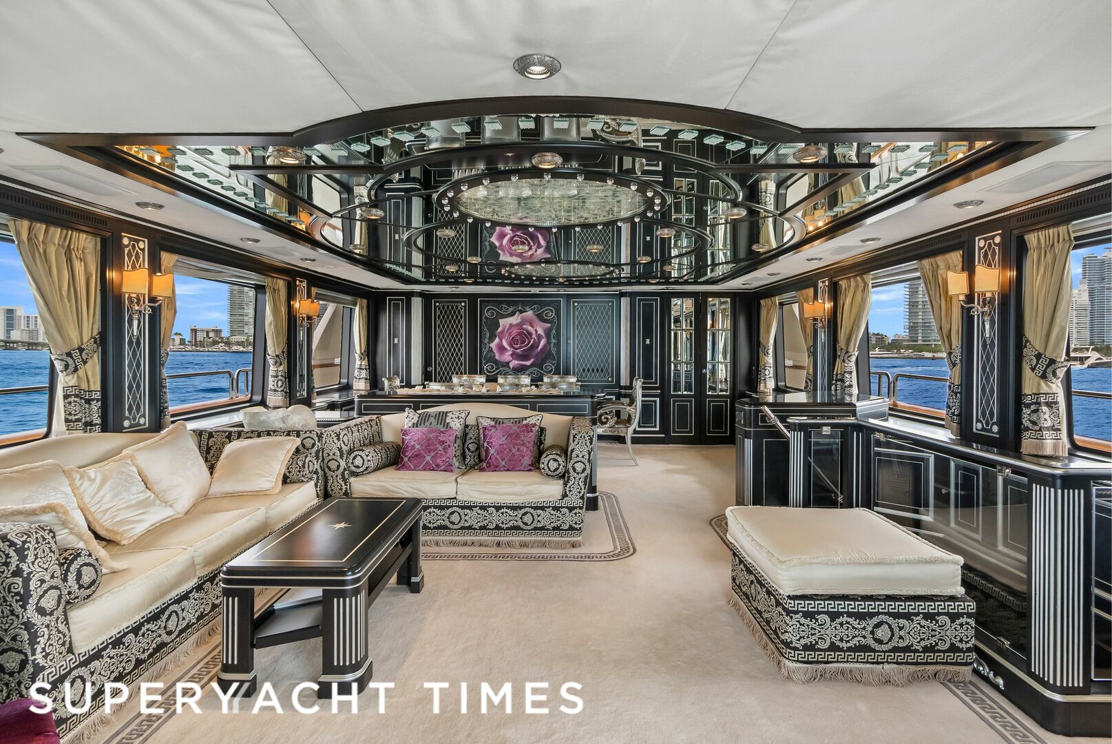 30m Benetti motor yacht Rutli E sold