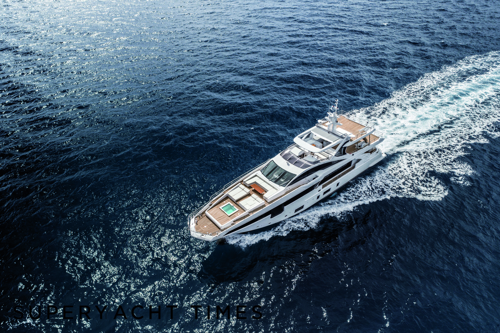 Latest Azimut Grande 35 delivered