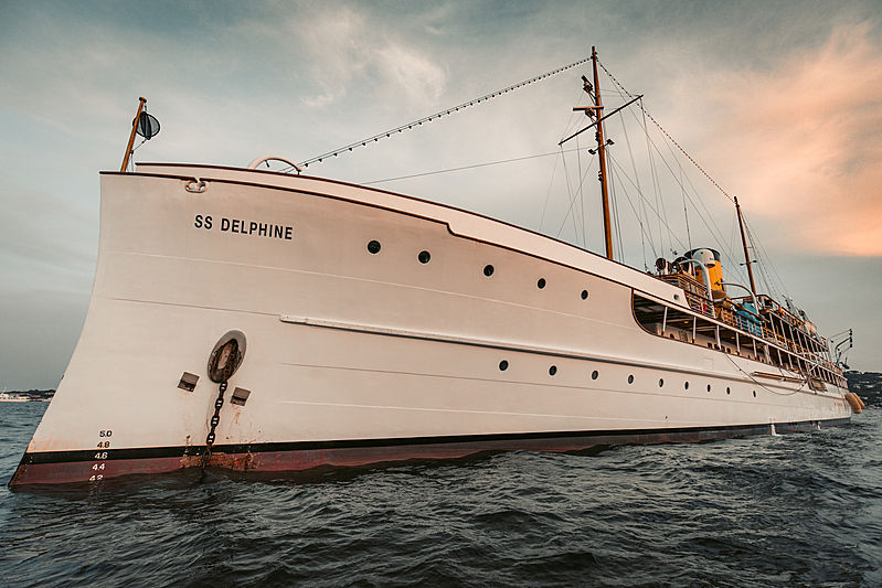 SS Delphine Yacht For Sale | 78m Great Lakes Engineering Works ...