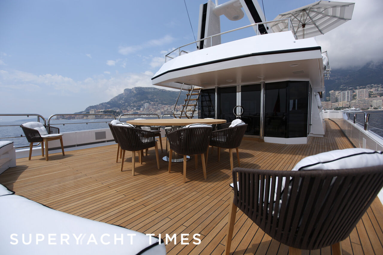 46m Feadship superyacht Dojo sold