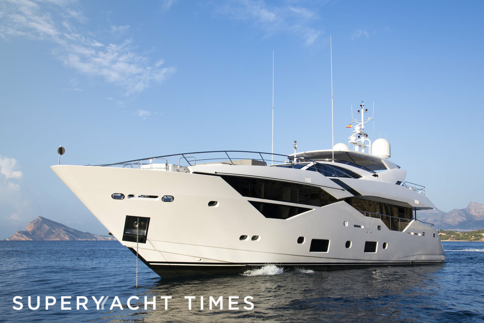 35m Sunseeker superyacht Spectre sold